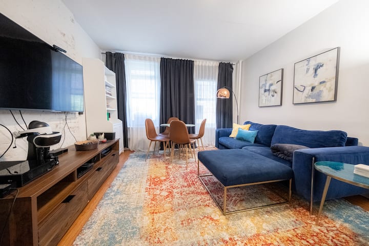 One Bedroom Apartment Near Central Park - New York City