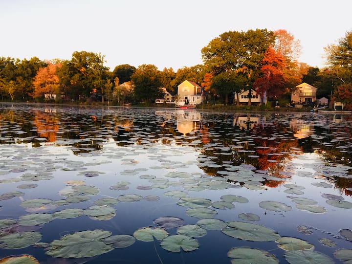 Lovely And Relaxing House At White Pond - Leominster, MA