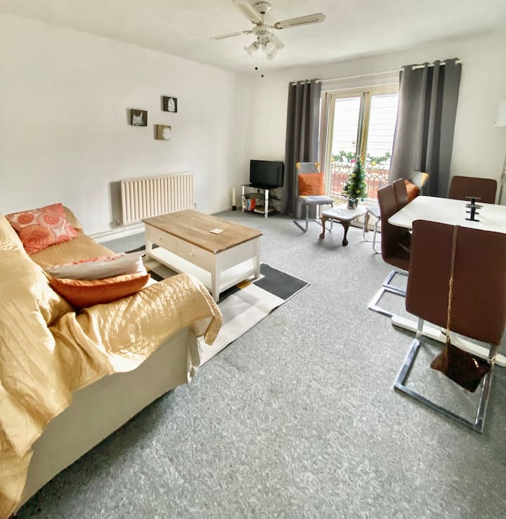 Central 2 Bedroom Flat By Brighton Train Station - 브라이턴