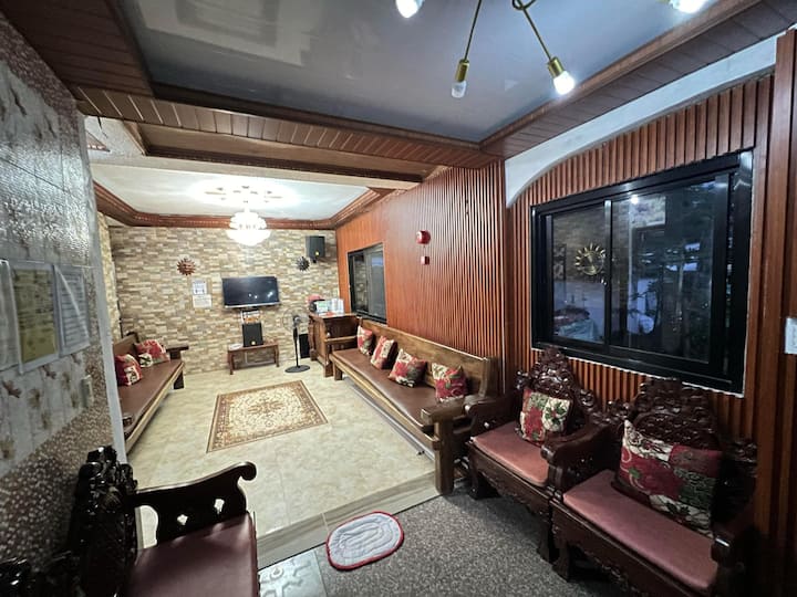 Laiya Beach House Rental (15-20pax)rexon&kiten- - Lobo