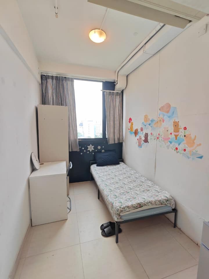Apartment With Private Bathroom For Girls Only - Hongkong
