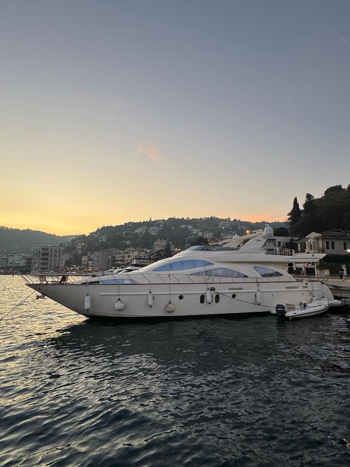 25 Metrelik Teknede İStanbul Ve Göcek Keyfi Yaşa.! - Göcek