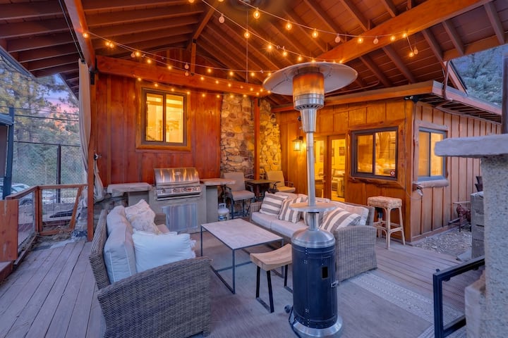 Louie Bear | Spa, Bbq, Firepit, Cozy, Moonridge! - Big Bear Lake, CA