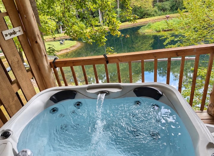 The Reel Escape - Dahlonega, GA
