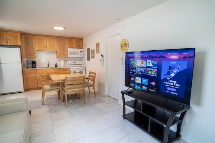 1 Bedroom/bayshore/ Up To 4 - Naples, FL