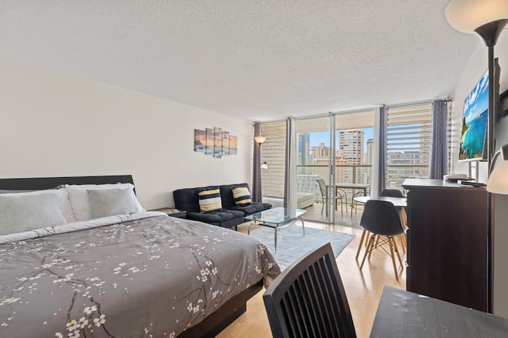 Apartment In Waikiki - Honolulu, HI
