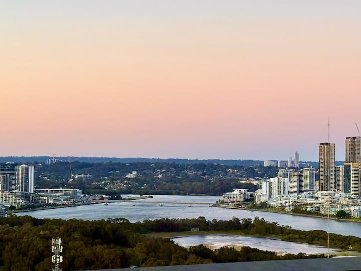 Panoramic Views | Sky-high 2br | Olympic Park | - Parramatta