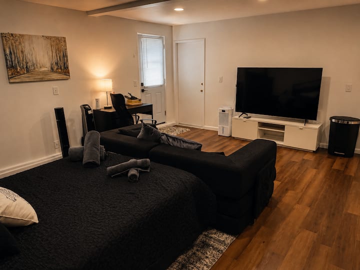 Brandnew Studio 15 Minutes From Downtown San Diego - Spring Valley, CA