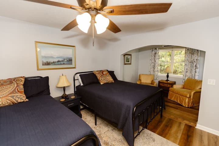 Hideaway Suite At Blue Boar Inn Lake Santeetlah - Robbinsville, NC