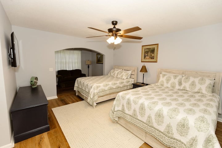 Santeetlah Suite -Blue Boar At Lake Santeetlah - Robbinsville, NC