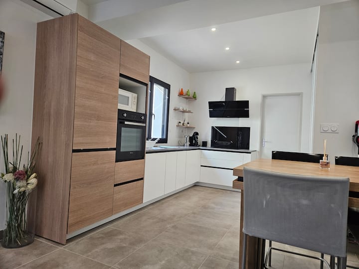 Loue Studio Tout éQuipé à Vauvert - Vauvert
