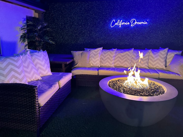 4 Bd 3 Ba Hot Tub Fire Pit 2 Units 4 Car Parking - San Diego