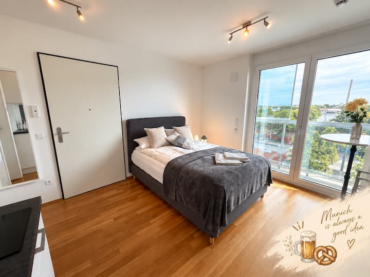 Bright City Studio | Easy Way To Oktoberfest - Munich