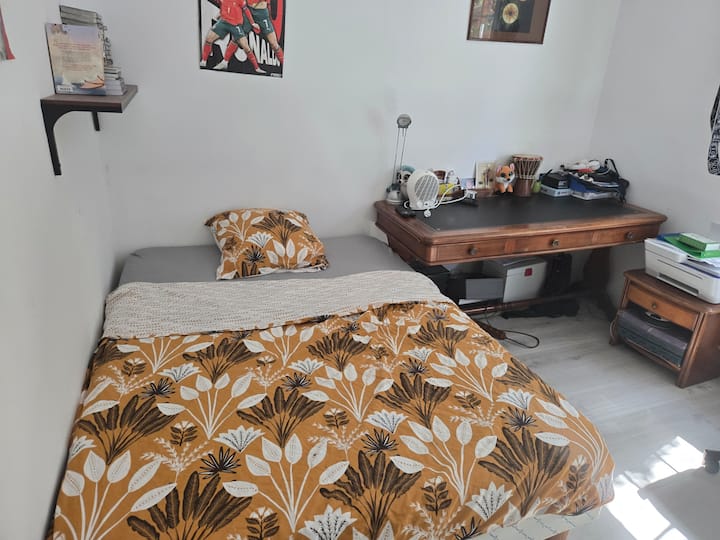 Chambre Dans Maison Avec Salle De Bain Wc Privée - Bayonne