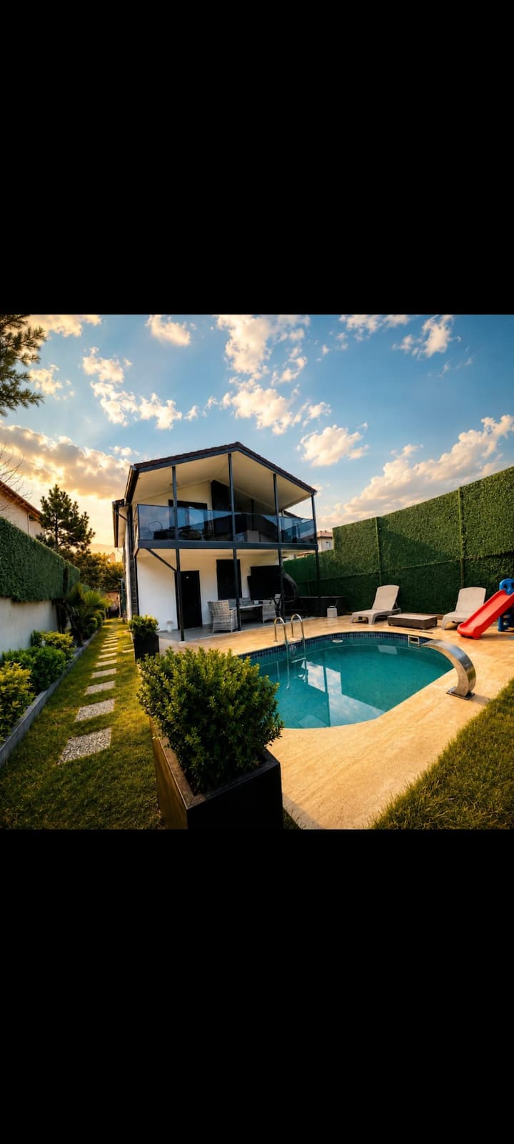 Sapanca Saklıbahçe Villa 54_ Isıtmalı Havuz - Kocaeli