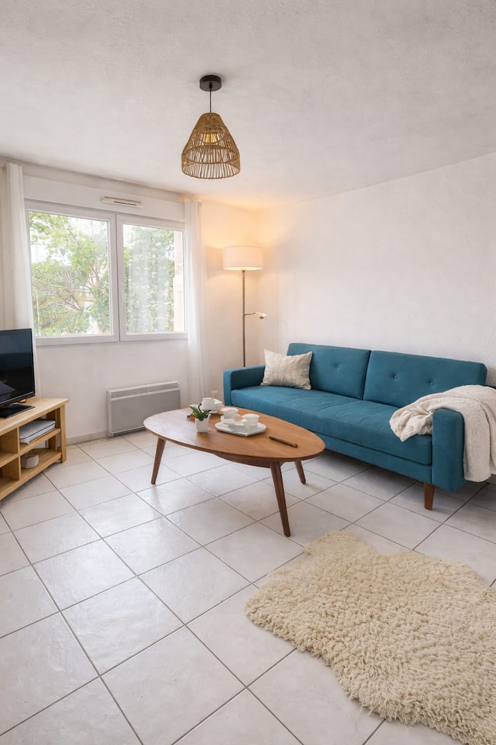 Cocon Paisible, Terrasse Et Parking En Centre - Montpellier