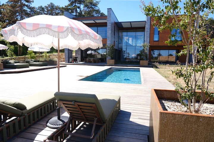 Villa Dexception Avec Piscine Beaune - Beaune