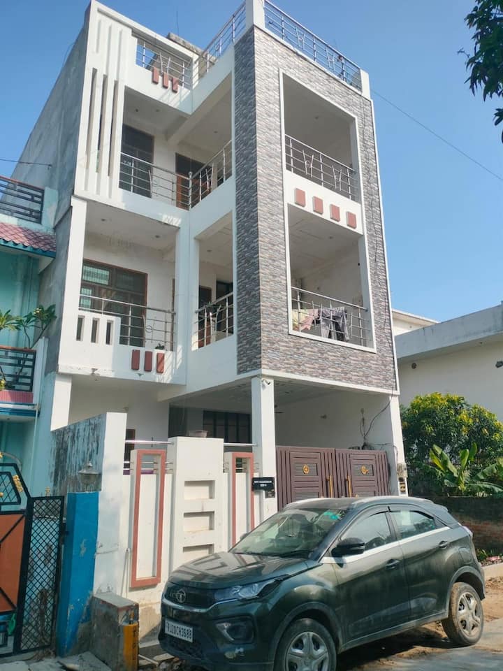 Alakrity Homes | Family Wedding Short Stays - Gorakhpur