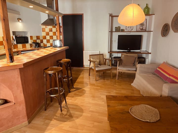 Maison De Village Sur 2 éTages Centre Rivesaltes - ibis Perpignan Nord