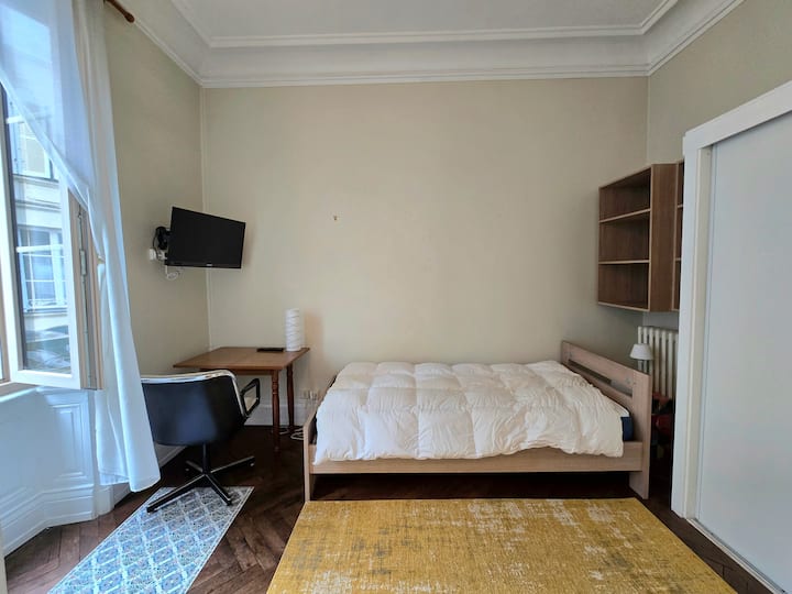 Studio Idéalement Situé. Calme Et Bien Agencé - Angers