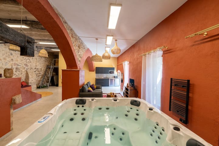 Marrakech Suite, Voyage En Orient, Jaccuzy, Sauna - Grasse
