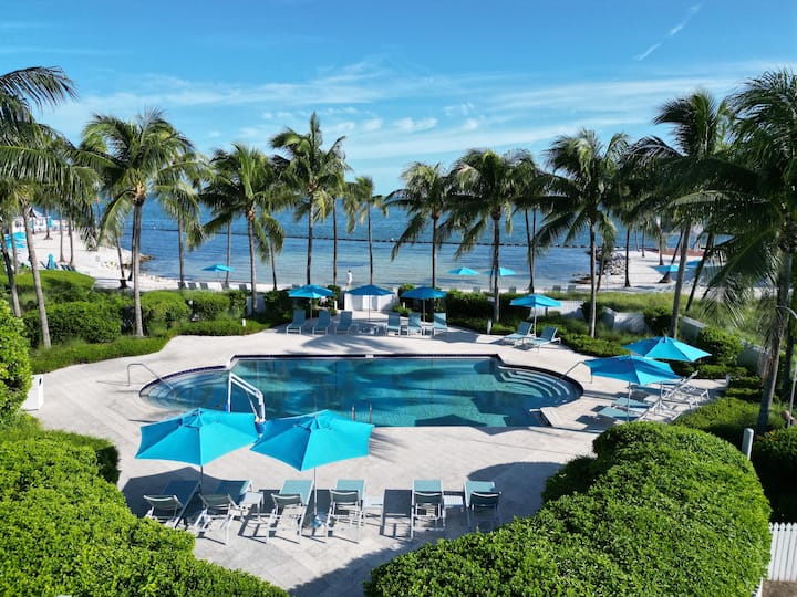 3br Waterview Villa + Full Kitchen, 3 Pools & Spa - Marathon, FL