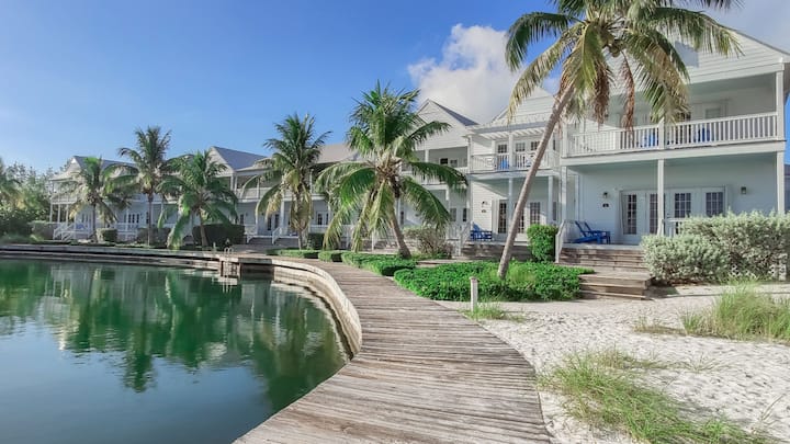 3br Waterfront Villa + Full Kitchen & Watersports - Marathon, FL