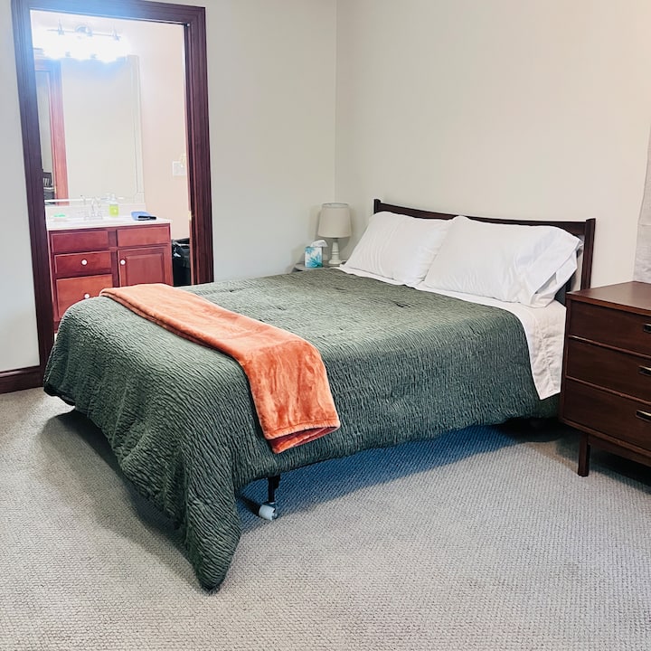 Stay At 1700 | Cozy Private Suite - Point Pleasant, WV