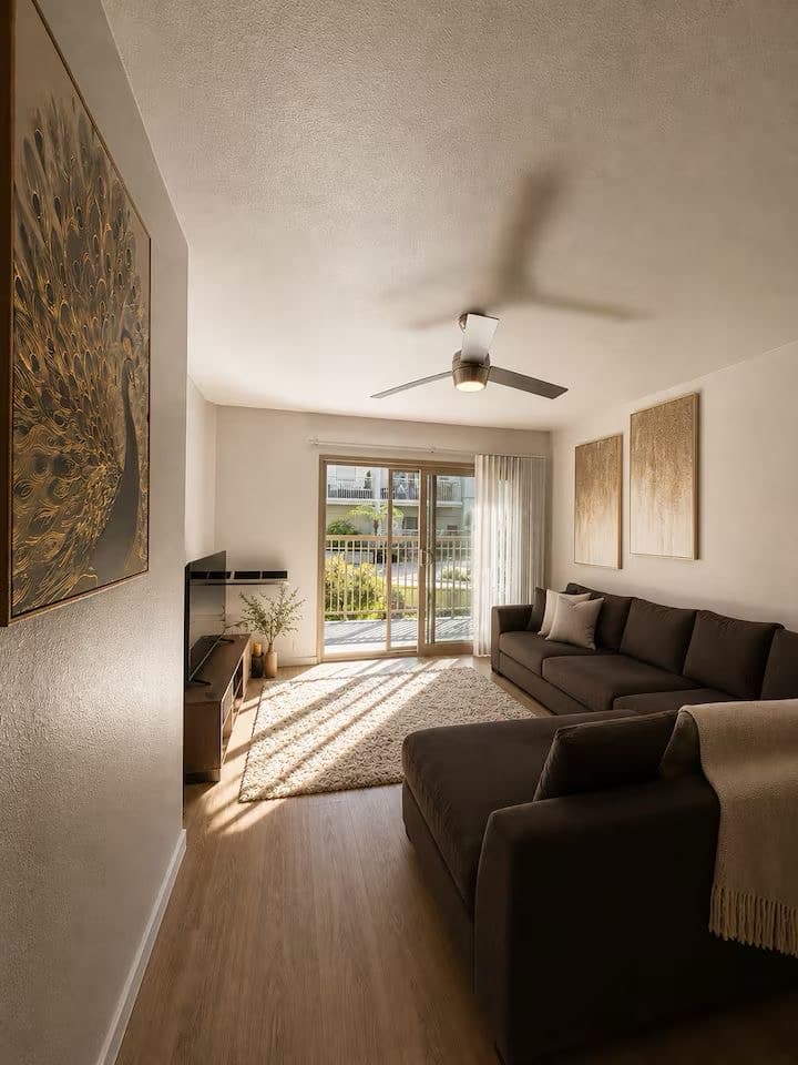 Luxury 2br | 2 Bath | Jacuzzi + Pool + Kids Pool - Venice Beach