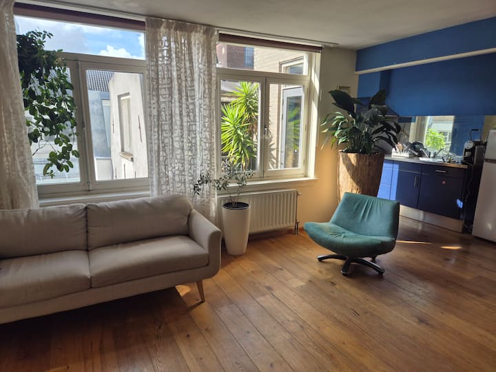 Spacious 1br Apartment By Dam Square - Amsterdam