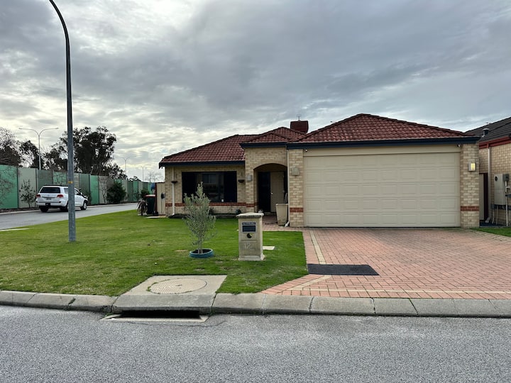 3-bedroom Home In The Heart Of Success - Perth, Australia
