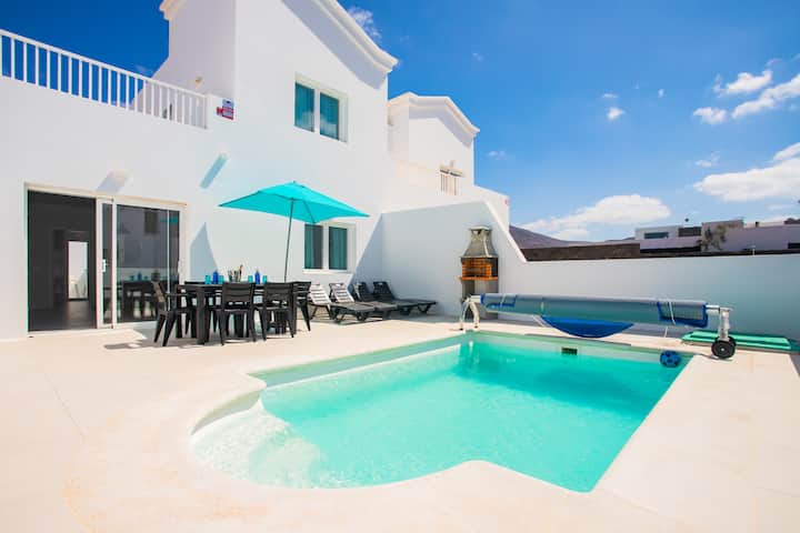 Beautiful Playa Blanca Villa Own Private Pool & Ac - Playa Blanca