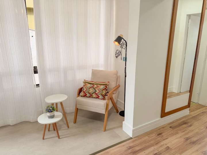 Apartamento Pé Na Areia | Centro - Imbituba
