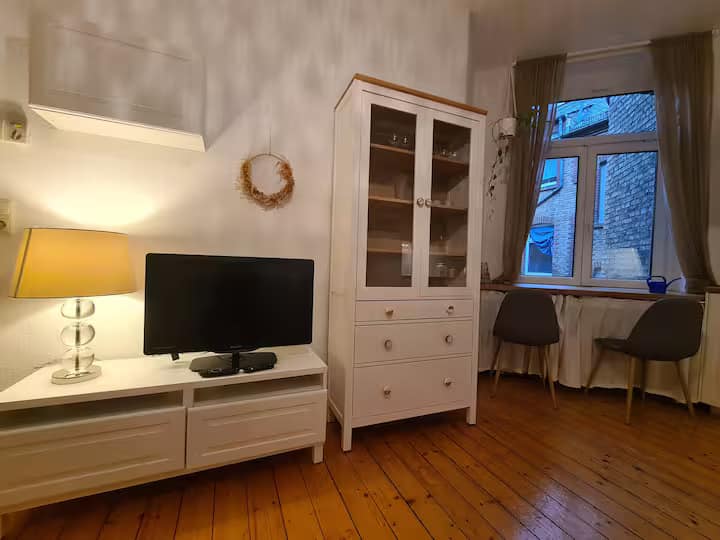 Velmora Boutique Suites Cozy Apartment City Center - Wiesbaden