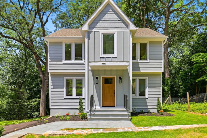 Brand-new Home Near Tarrytown & Sleepy Hollow - Dobbs Ferry, NY