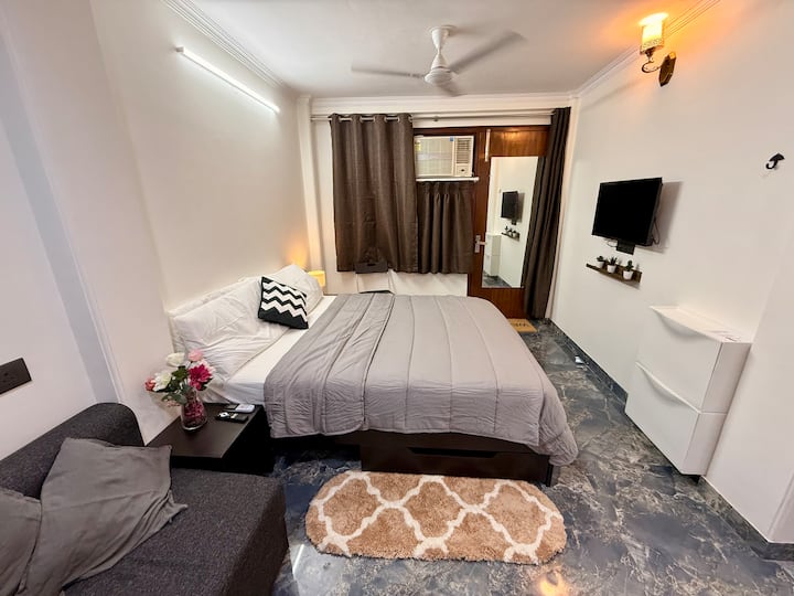Ashram Metro Value Stay - Ground Floor-south Delhi - Nueva Delhi