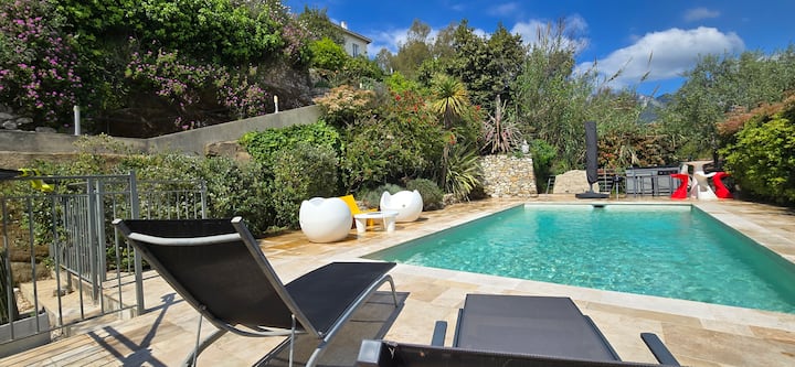 Belle Chambre Et Salon Privé Dans Villa De Charme - Menton