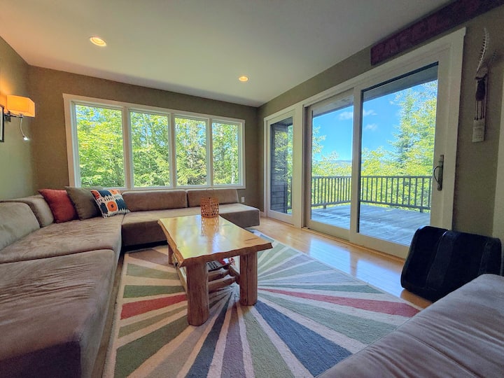 R10 True Ski-in/ski-out Bretton Woods Retreat - Bretton Woods, NH