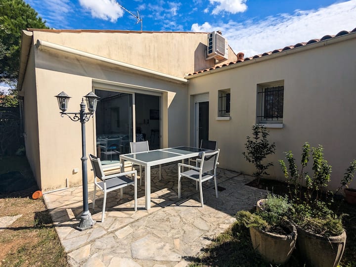 Maison De Charme Rénovée Avec Jardin & Clim - La Rochelle