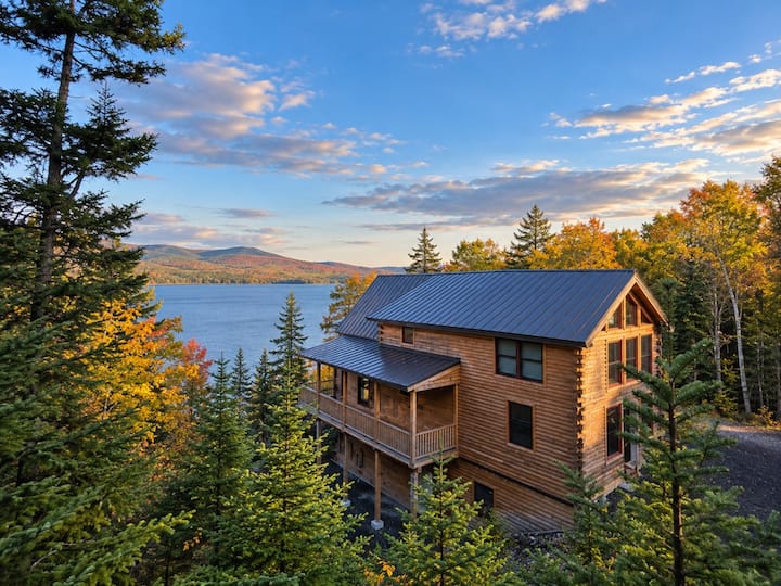 Heaven In The Highlands | Luxury Waterfront Cabin - Maine