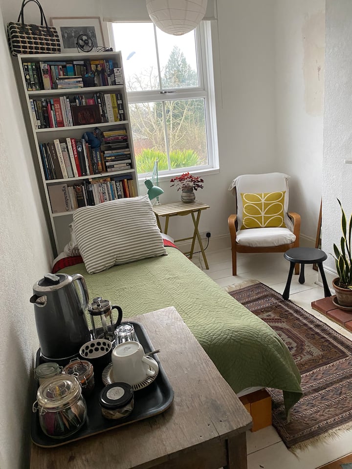 Artist's Home/peaceful Single Room Women Only - Norwich