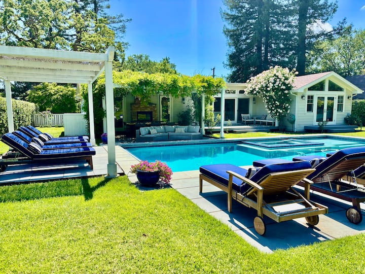 Walk To Historic Plaza With Pool, Spa & Bikes - Sonoma, CA