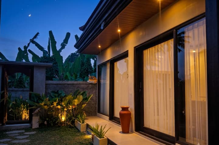 Padma Sanctuary ( Privat Garden Villa At Gianyar ) - Australien