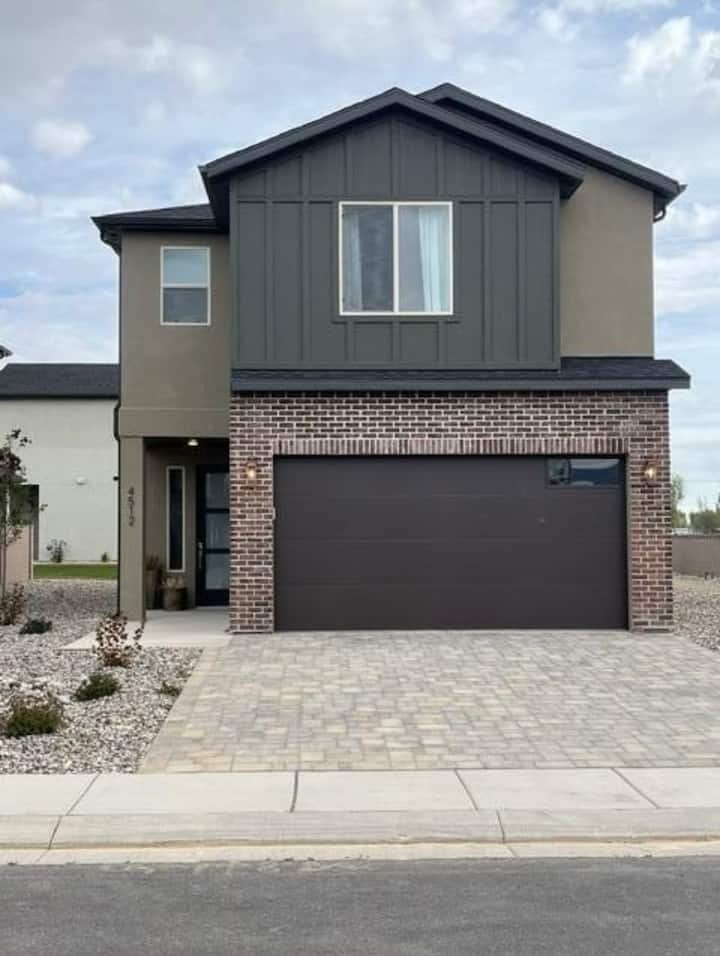 Brand New Spacious Home - Cedar City, UT