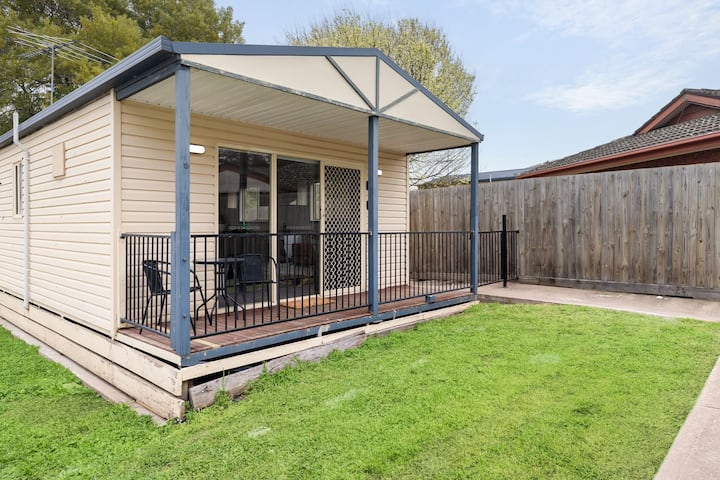 Little Lumsden By Lion House - Broadford