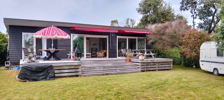 Beach Hideaway - Waihi Beach