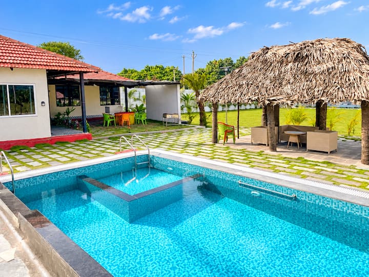 Nirvana Villa | 3br-pvt Pool | Hyd | By Homeyhuts - Medchal