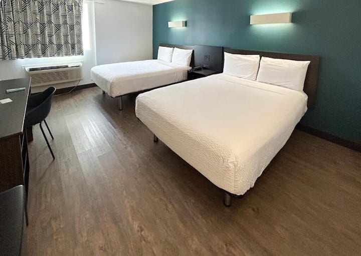 3 Pet-friendly Units With Free Parking - Compton, CA