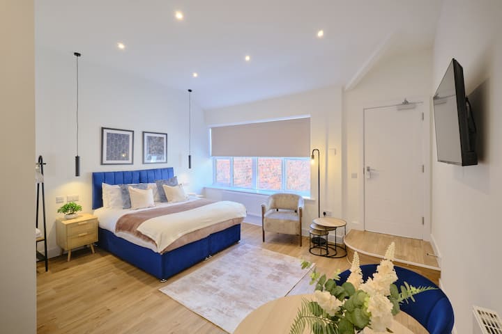 Brand New Studio | Scarborough Esplanade - Scarborough