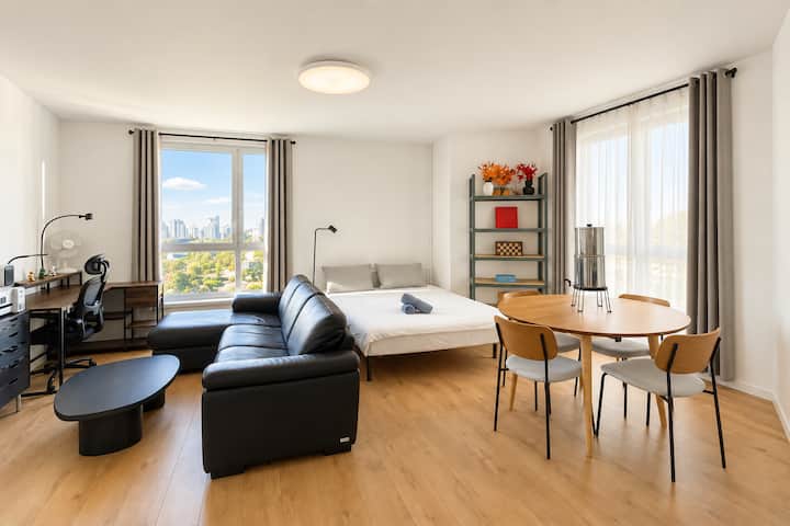 Quiet And Comfortable Apartment For Peaceful Stay. - Créteil